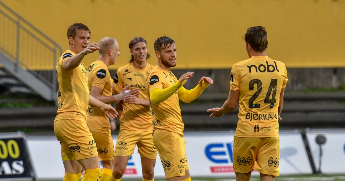 Kampreferat Bodø/Glimt - Sarpsborg 08 / Bodø/Glimt Kampreferat Bodø/Glimt - Sarpsborg 08 / Bodø/Glimt